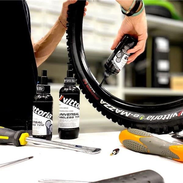 Vittoria Tubeless Liquid Prevention Latex Sealant 1000ml | Mammoth