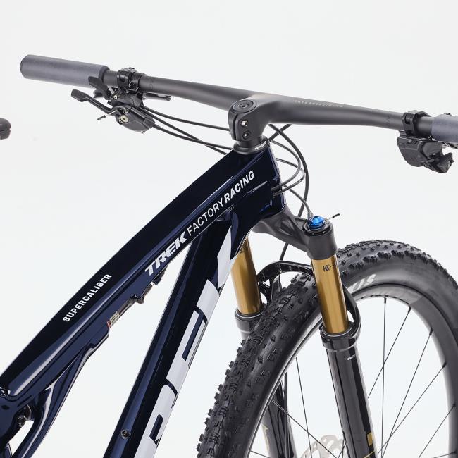 Bicicleta Trek Supercaliber Slr 9.8 Xt Di2 Gen 2 Blue | Mammoth