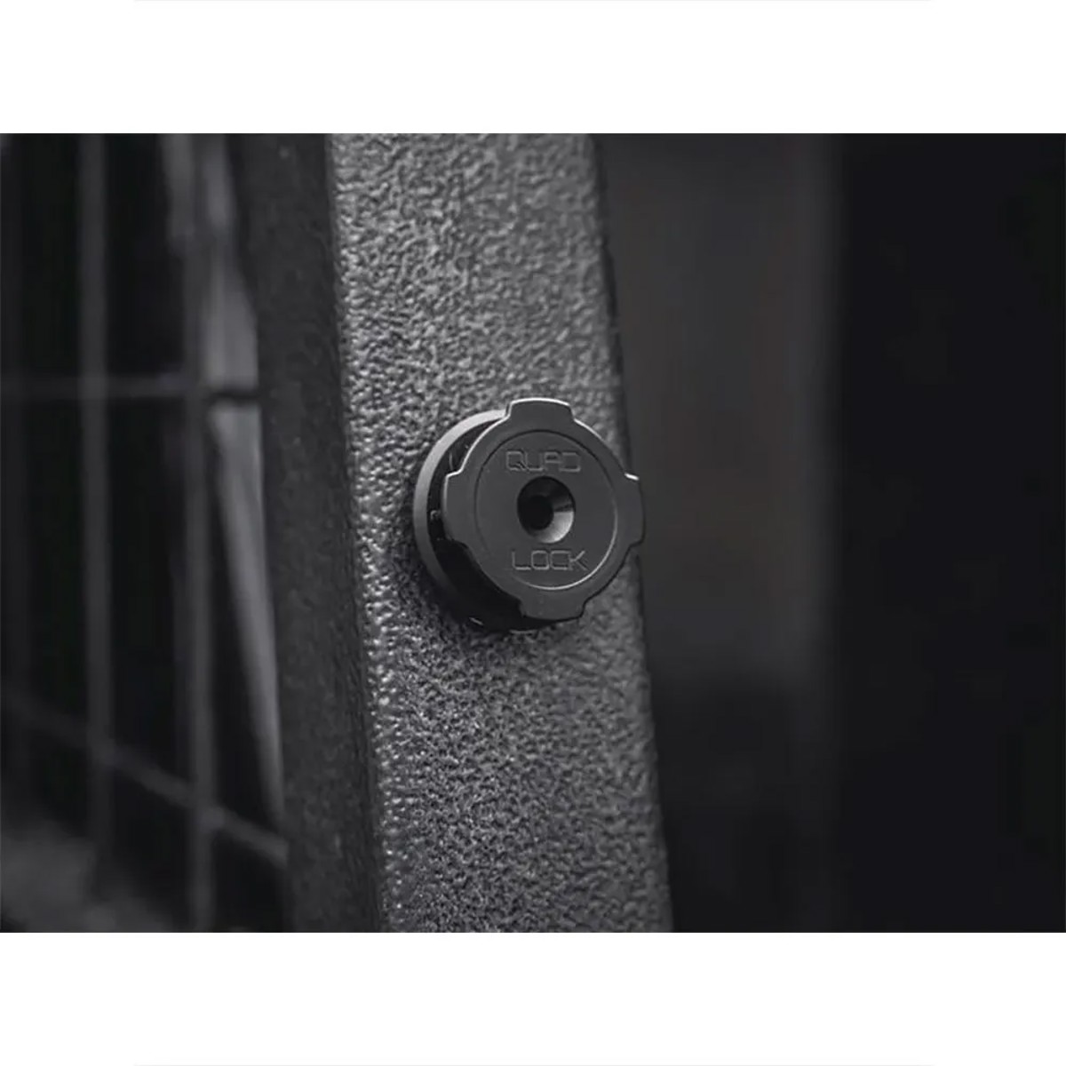 Quad Lock Support Adhesive Wall Mount | Mammoth