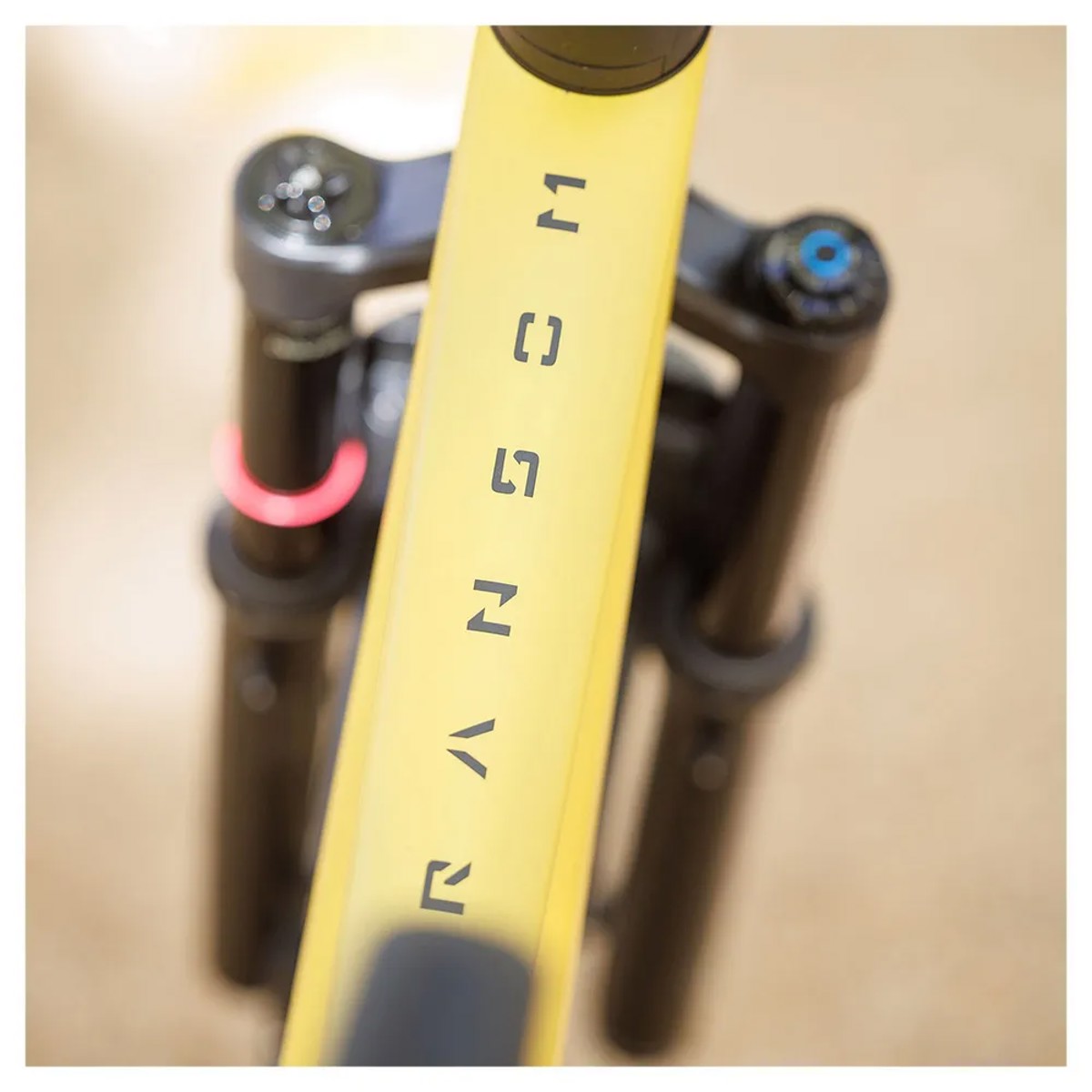 Cykel Scott Bike Ransom 920 2026 Yellow | Mammoth